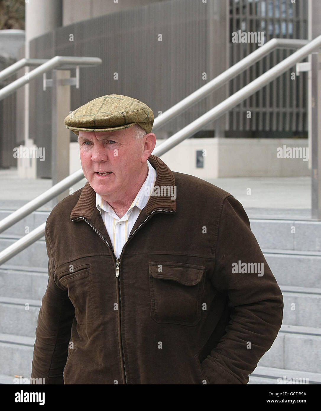 Slab murphy steht vor einem steuerhinterziehungsverfahren -Fotos und ...