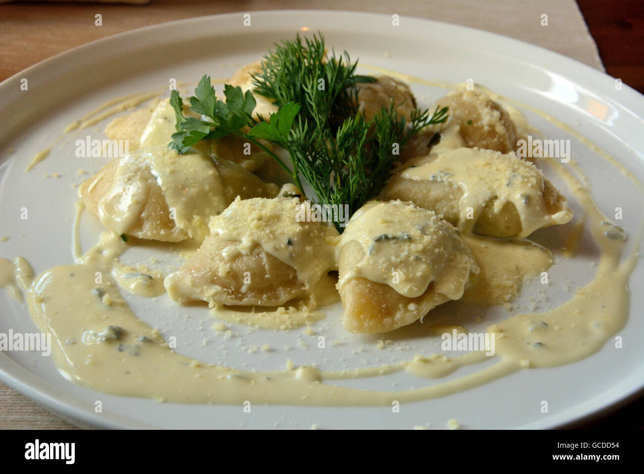 Pierogi poland -Fotos und -Bildmaterial in hoher Auflösung – Alamy