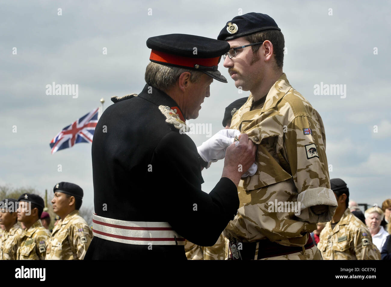 11 eod regiment -Fotos und -Bildmaterial in hoher Auflösung – Alamy