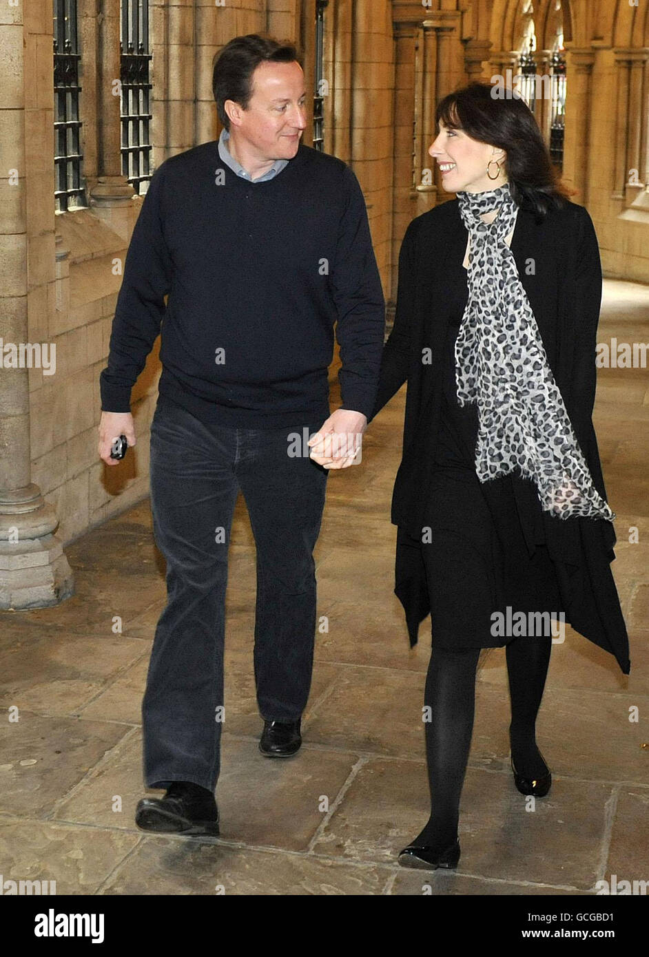 Politiker in strumpfhosen -Fotos und -Bildmaterial in hoher Auflösung ...