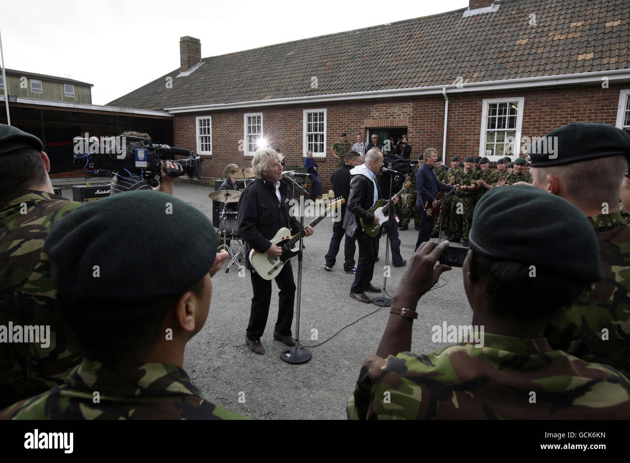 Kaserne in bulford -Fotos und -Bildmaterial in hoher Auflösung – Alamy