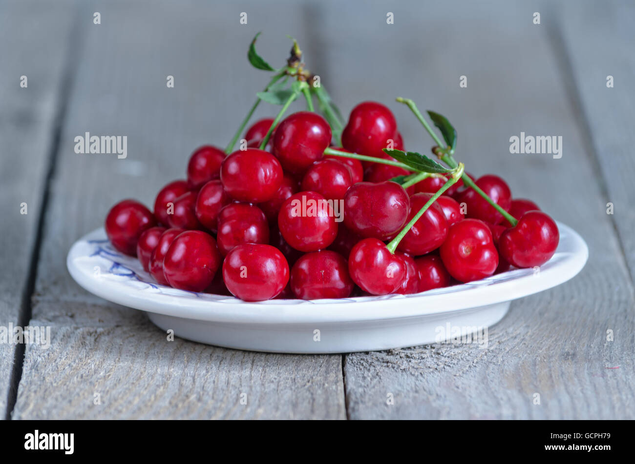 Alte kirsche -Fotos und -Bildmaterial in hoher Auflösung – Alamy