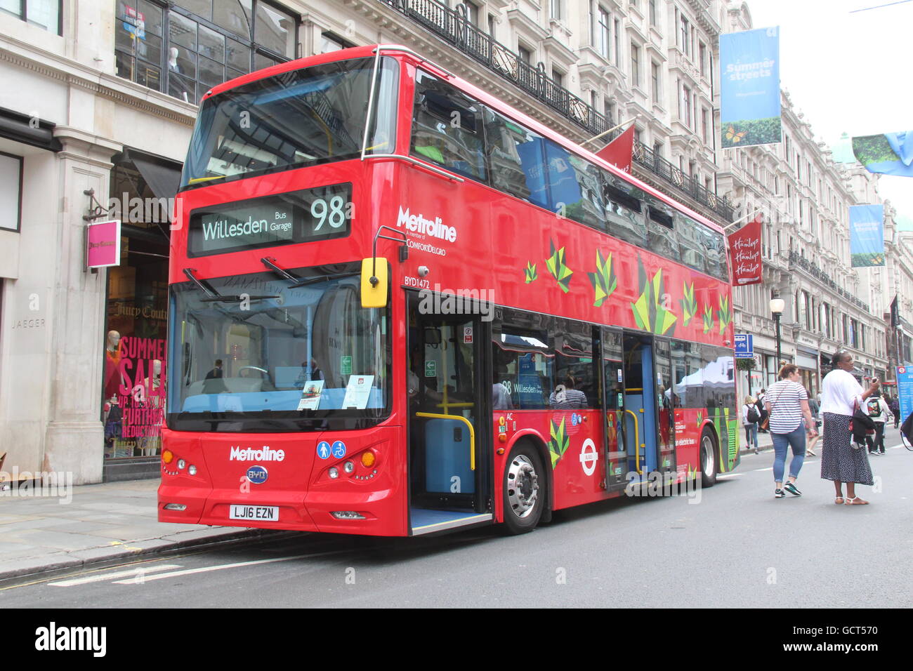 Byd bus -Fotos und -Bildmaterial in hoher Auflösung – Alamy