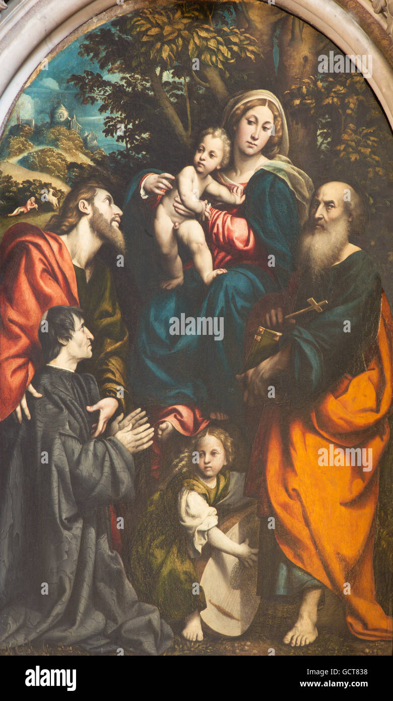 CREMONA, Italien - Gemälde der Madonna mit dem Kinde und St. Philip ...