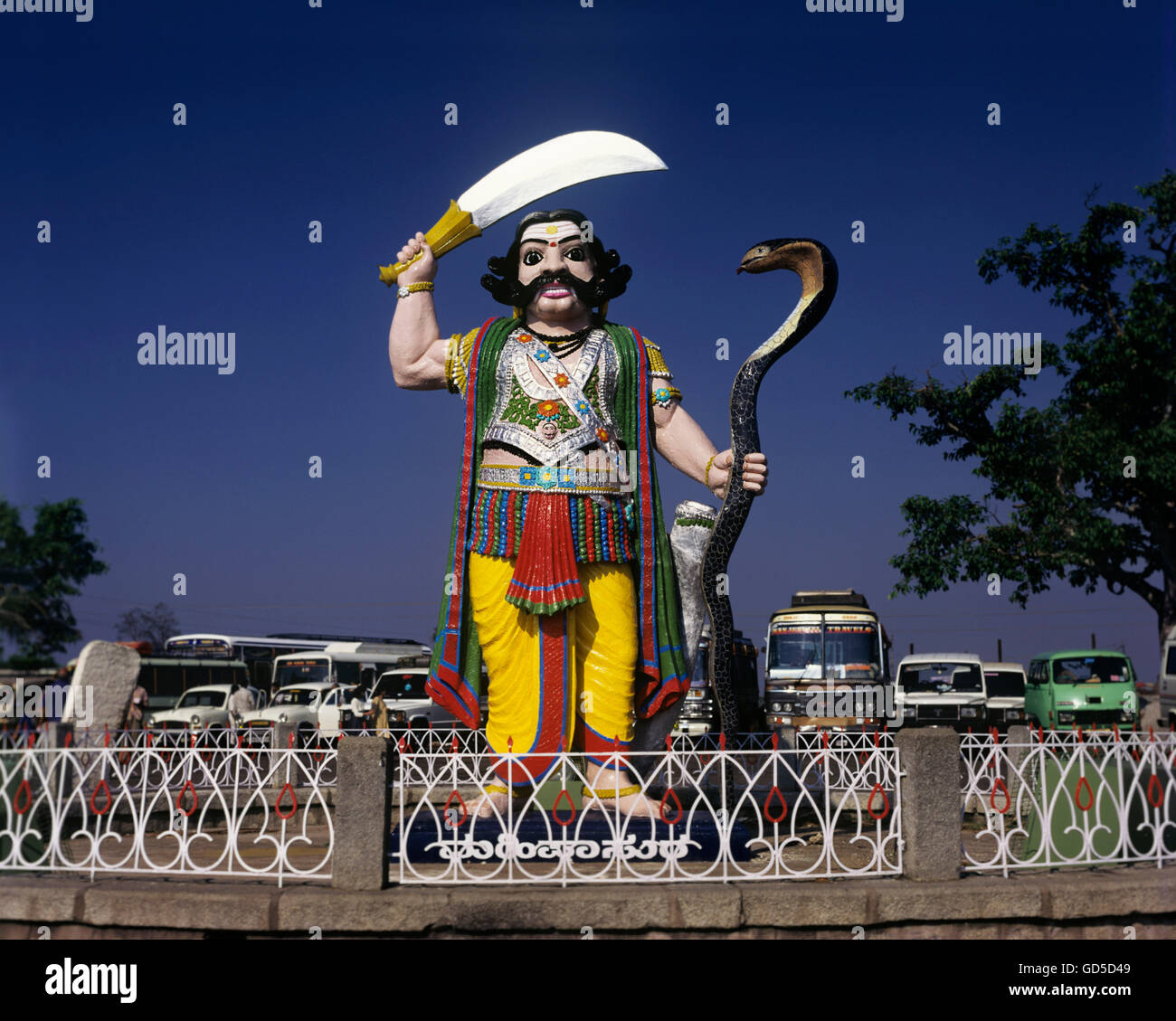 Mahishasura statue -Fotos und -Bildmaterial in hoher Auflösung – Alamy