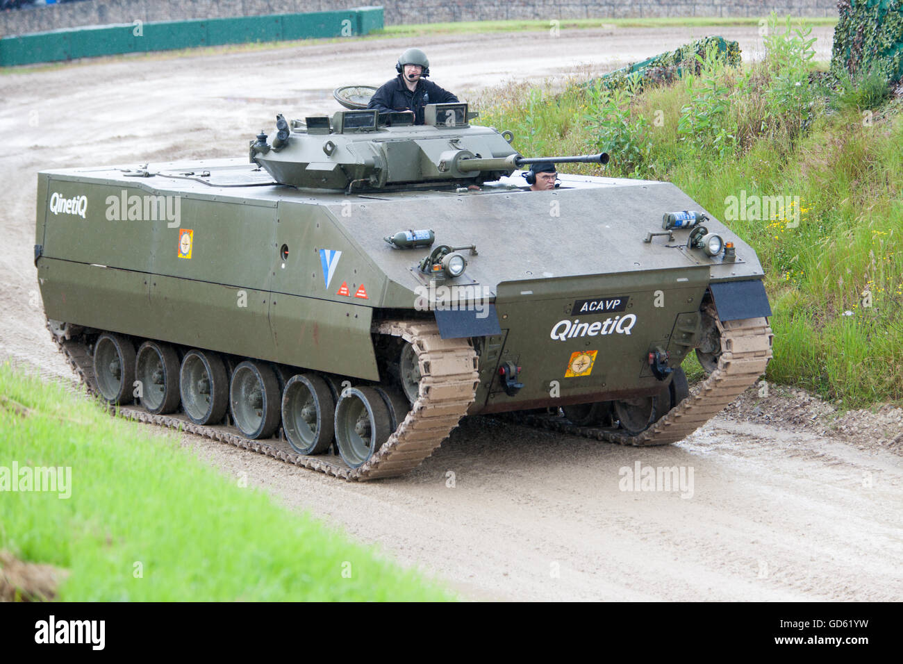 Panzer apc -Fotos und -Bildmaterial in hoher Auflösung – Alamy