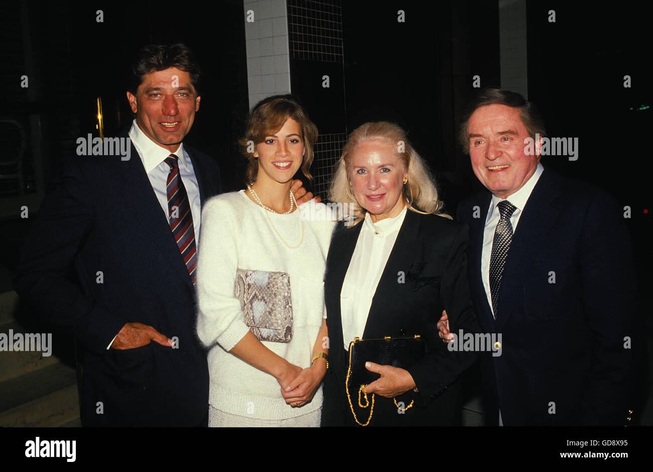 11. August 2006 - MIKE DOUGLAS mit seiner Ehefrau GENEVIEVE PURNELL ...