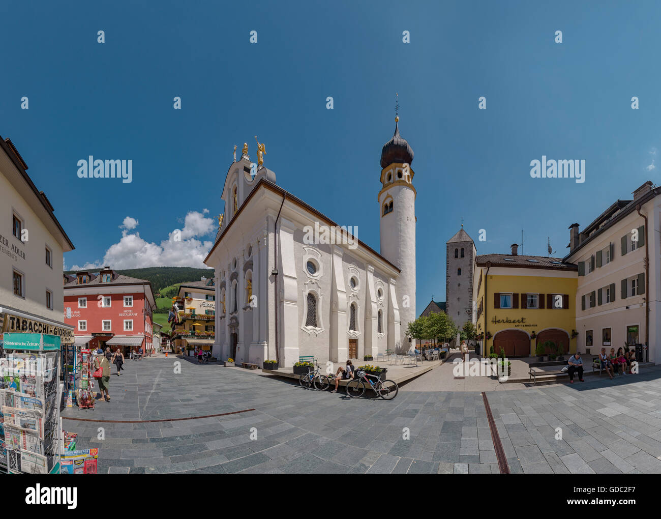 Italien das dorf von san candido innichen -Fotos und -Bildmaterial in ...