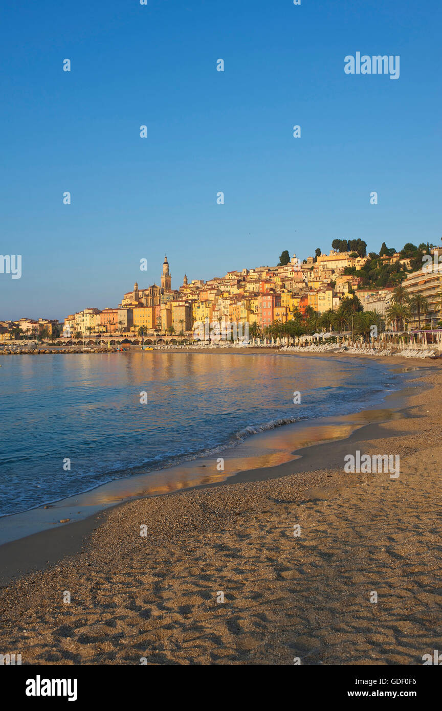 Strand bei menton Stockfotos und -bilder Kaufen - Alamy