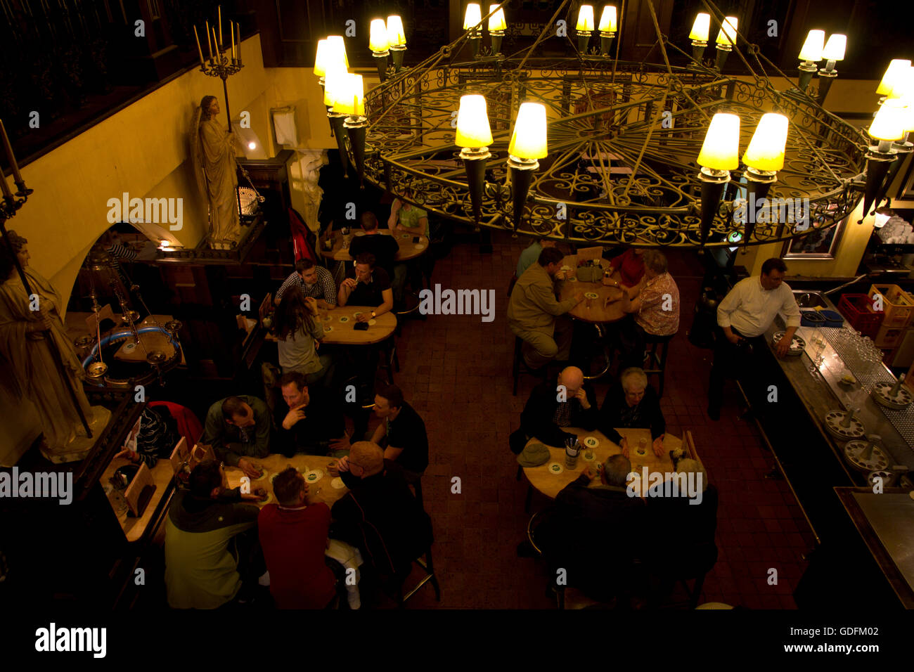 Kölner bierhaus -Fotos und -Bildmaterial in hoher Auflösung – Alamy