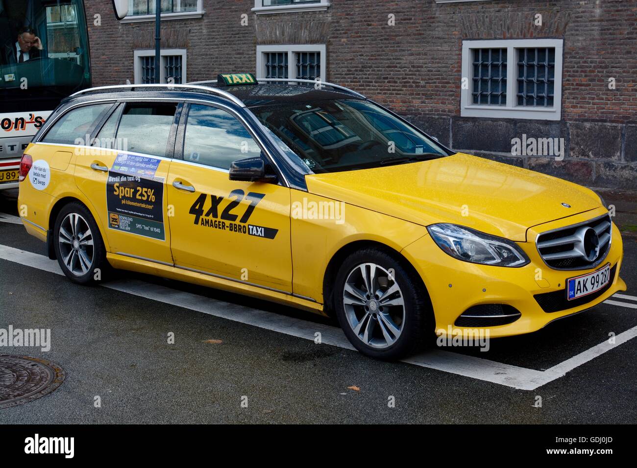 Copenhagen Taxi Stockfotos und -bilder Kaufen - Alamy