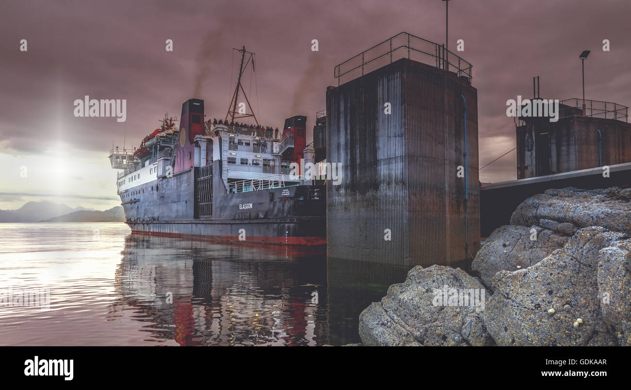 Abend abfahrt -Fotos und -Bildmaterial in hoher Auflösung – Alamy