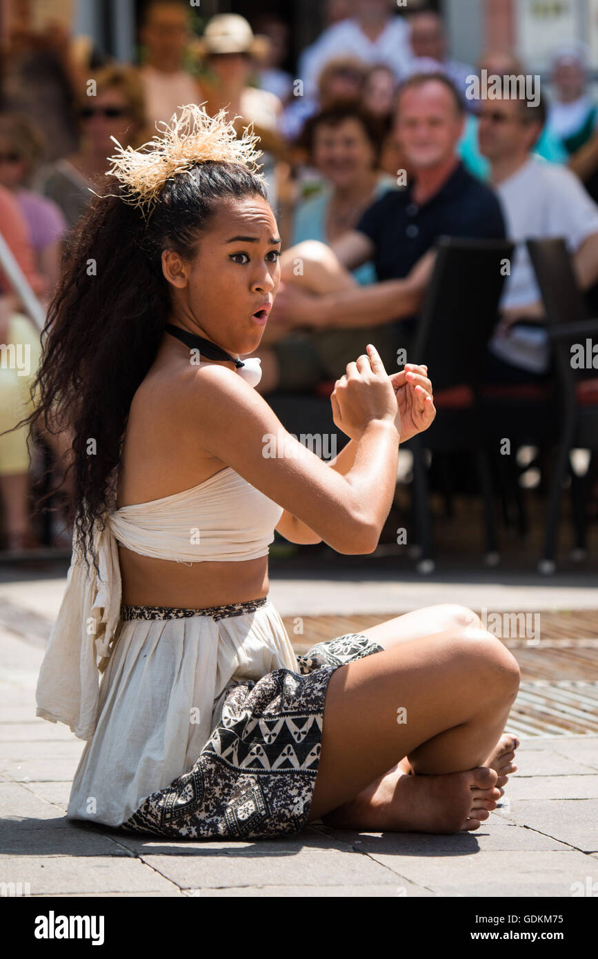 Fijian girls -Fotos und -Bildmaterial in hoher Auflösung – Alamy