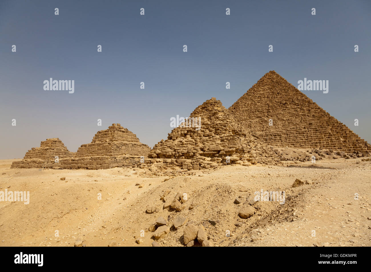Mykerinos-Pyramide und Königinnen-Pyramiden, Gizeh, Kairo, Ägypten ...