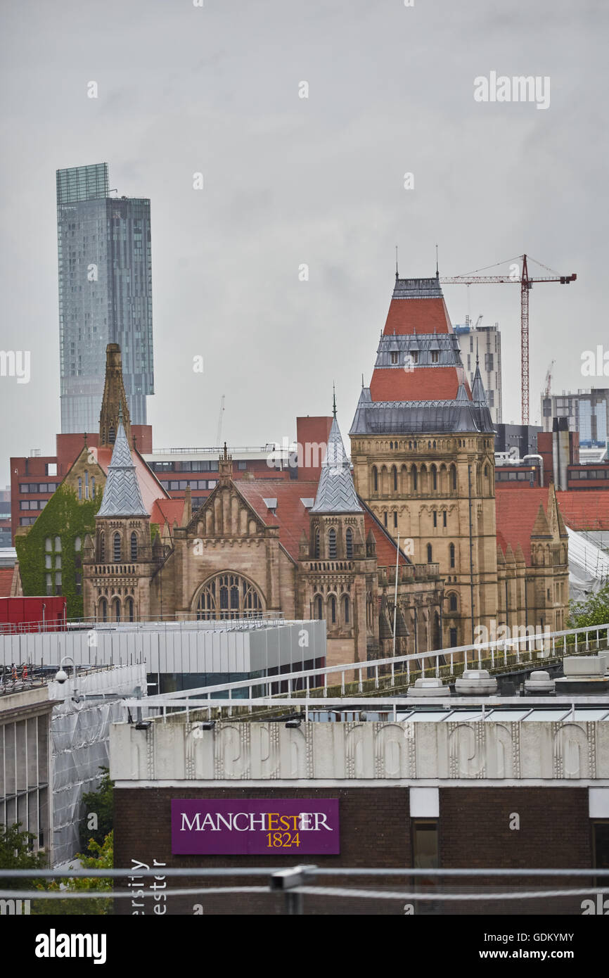 Manchester University Beth Turm und Whitworth Halle füllen die Farm ...