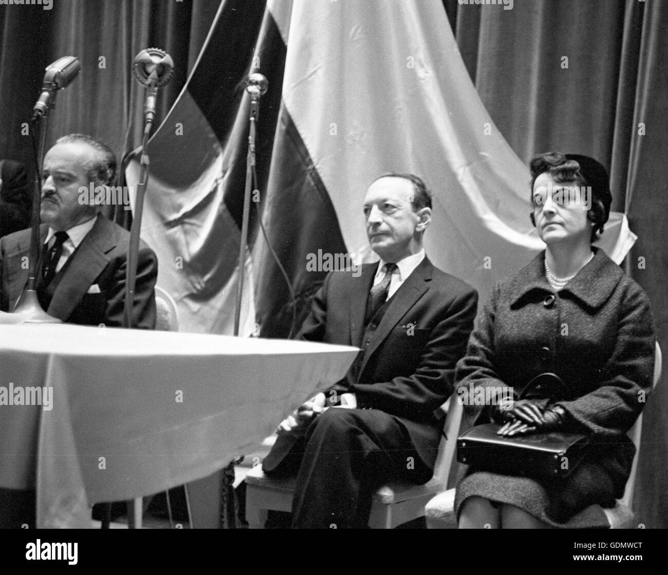 Partido conservador colombiano -Fotos und -Bildmaterial in hoher ...