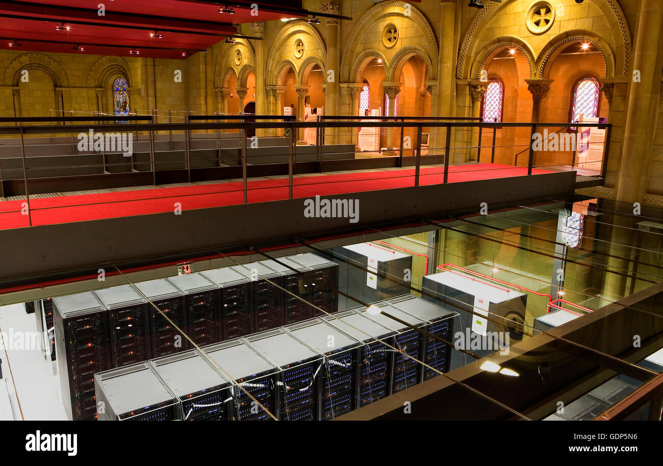 Supercomputer mare nostrum -Fotos und -Bildmaterial in hoher Auflösung ...