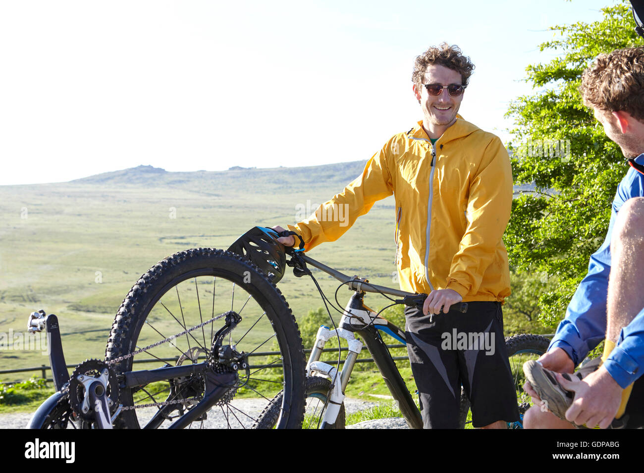 Fahrrad radfahrer -Fotos und -Bildmaterial in hoher Auflösung – Alamy