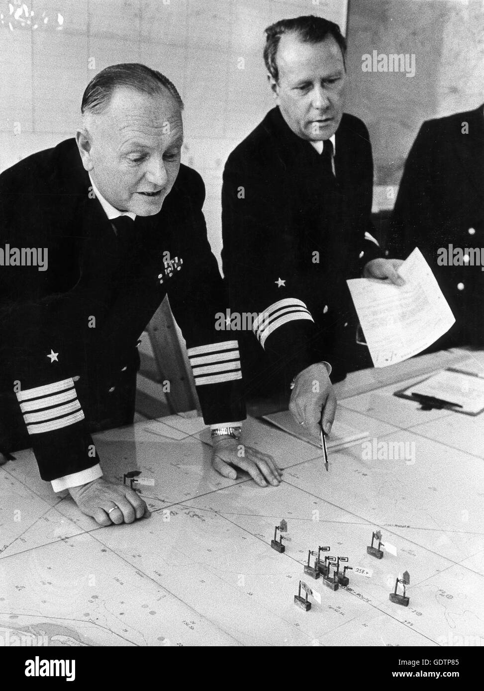 Bundeswehr Officer Stockfotos & Bundeswehr Officer Bilder - Alamy