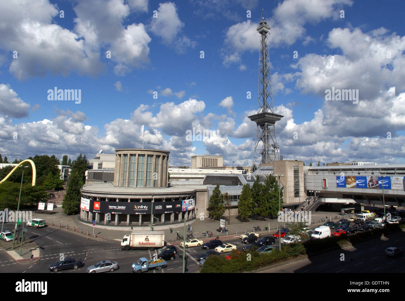Messe berlin fairgrounds -Fotos und -Bildmaterial in hoher Auflösung – Alamy