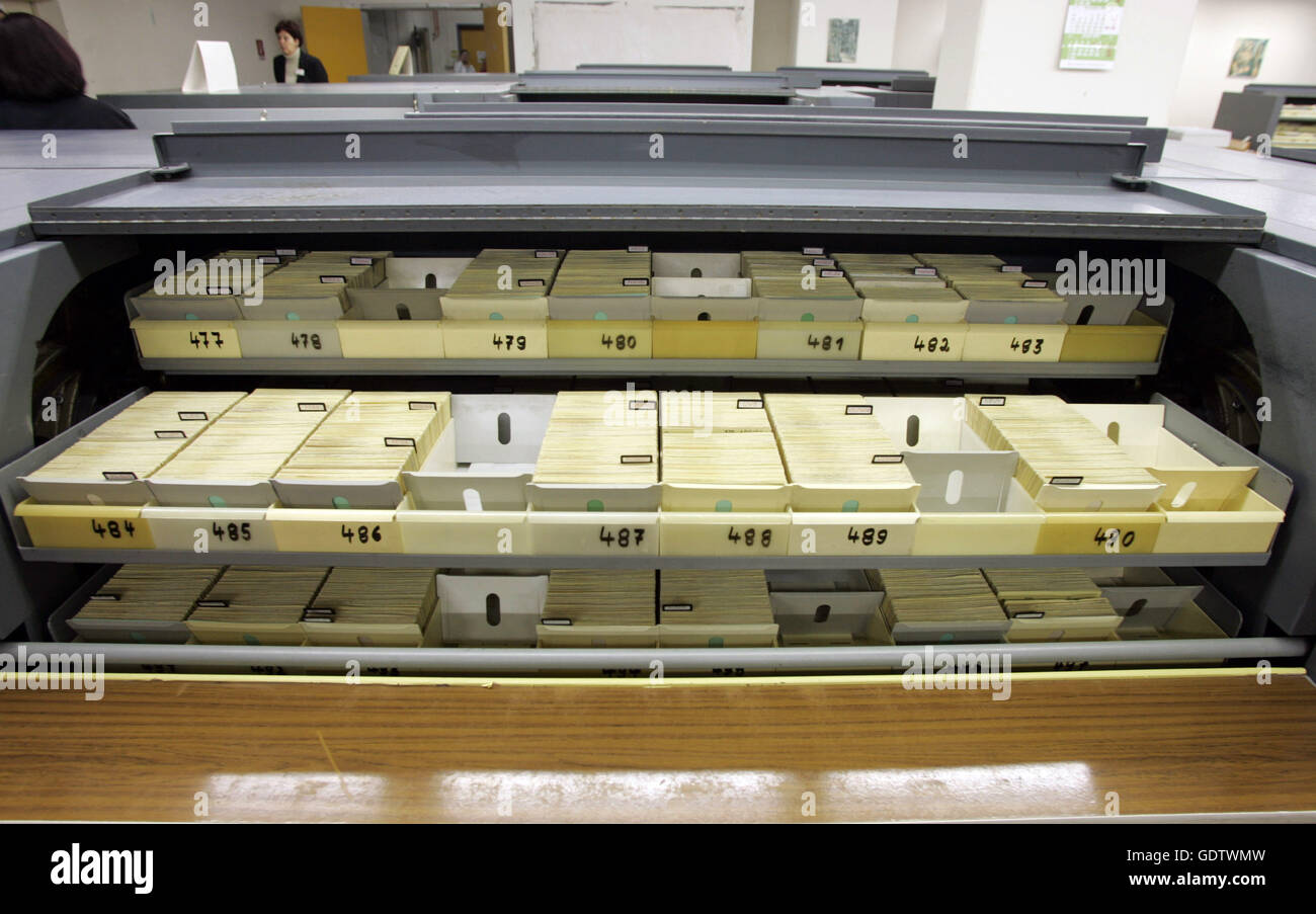 Stasi akten -Fotos und -Bildmaterial in hoher Auflösung – Alamy