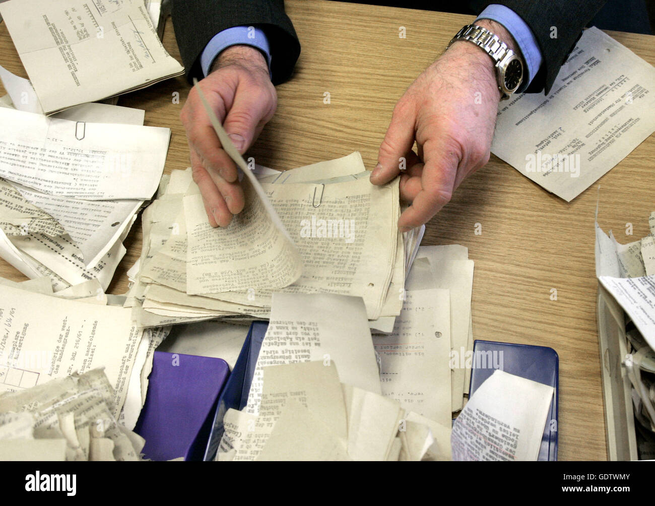 Stasi akten -Fotos und -Bildmaterial in hoher Auflösung – Alamy