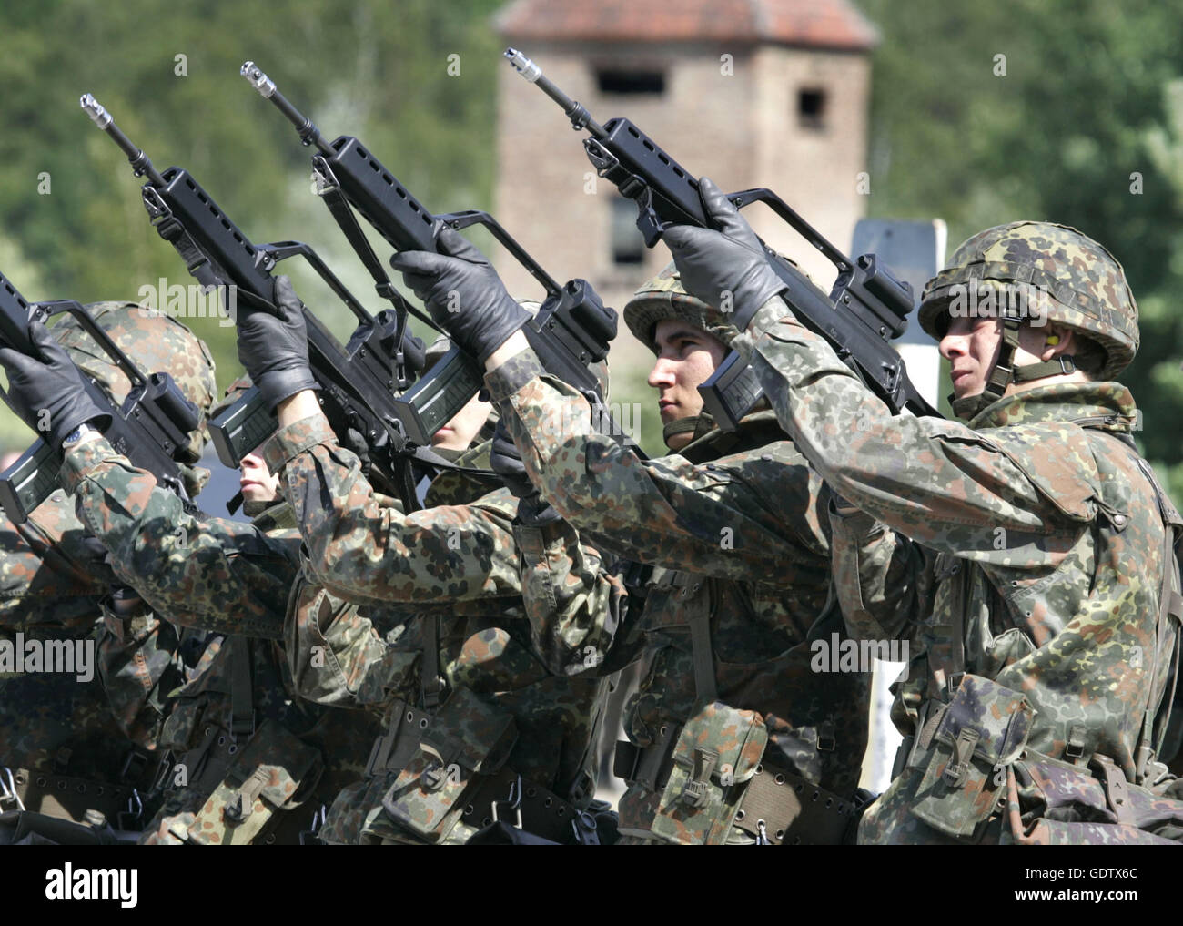 Bundeswehr bundesheer übung -Fotos und -Bildmaterial in hoher Auflösung ...