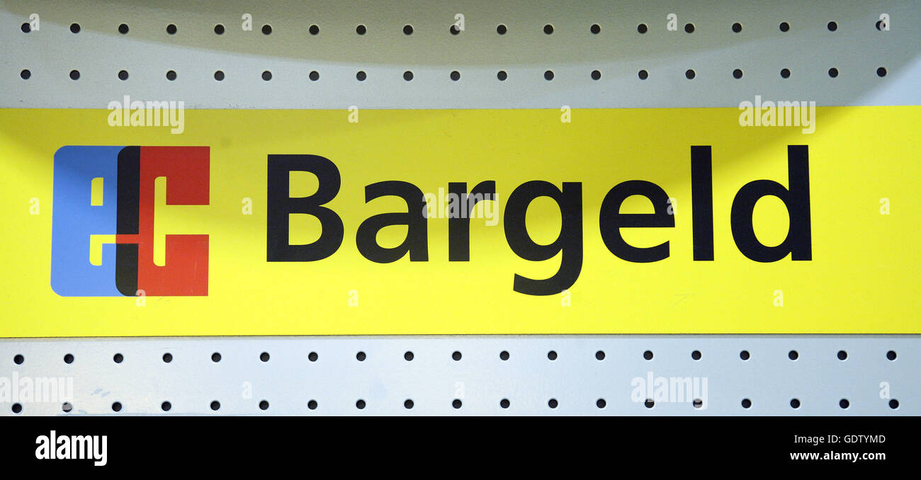 Ec Card Cash Machine Stockfotos und -bilder Kaufen - Alamy