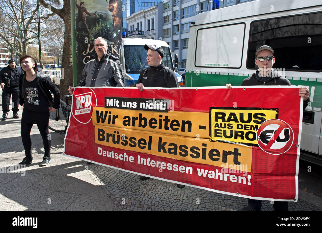 The npd party -Fotos und -Bildmaterial in hoher Auflösung – Alamy