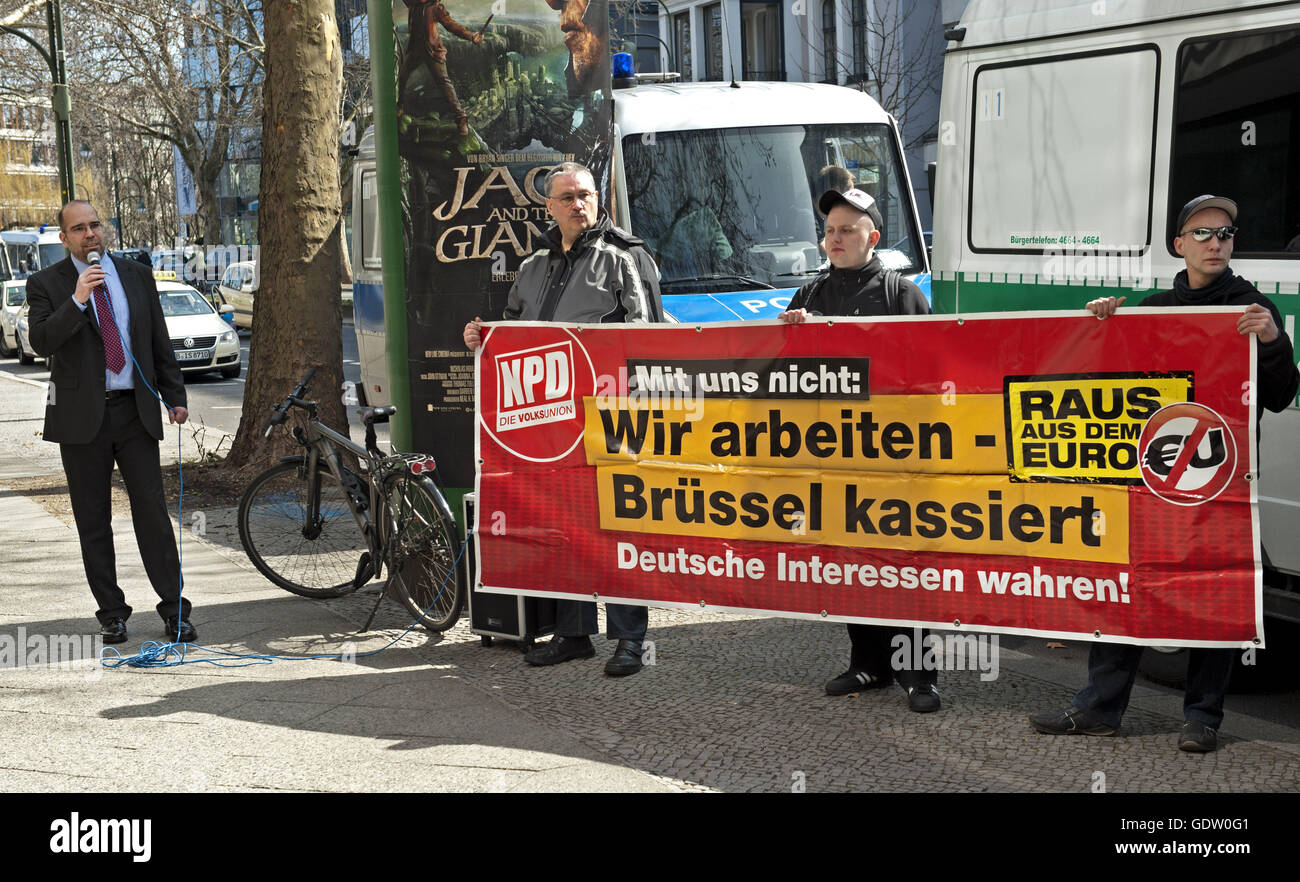Npd federal -Fotos und -Bildmaterial in hoher Auflösung – Alamy