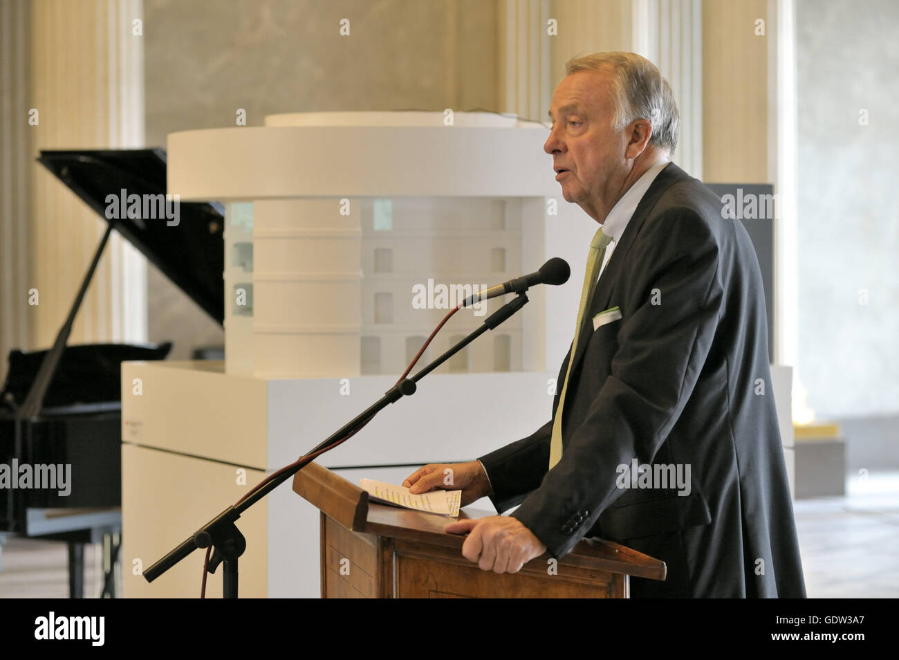 Bernd neumann staatsminister beim bundeskanzler -Fotos und ...