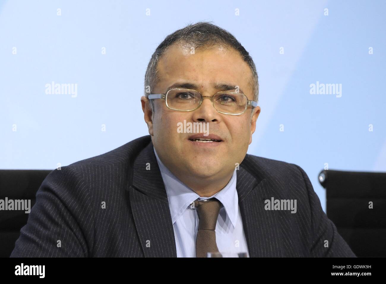 Alevi community in germany -Fotos und -Bildmaterial in hoher Auflösung – Alamy