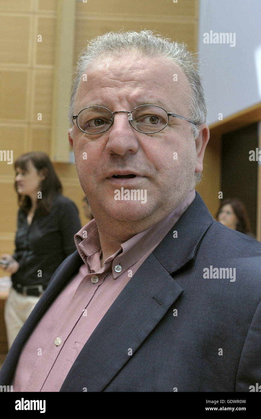 Kolat berlin -Fotos und -Bildmaterial in hoher Auflösung – Alamy