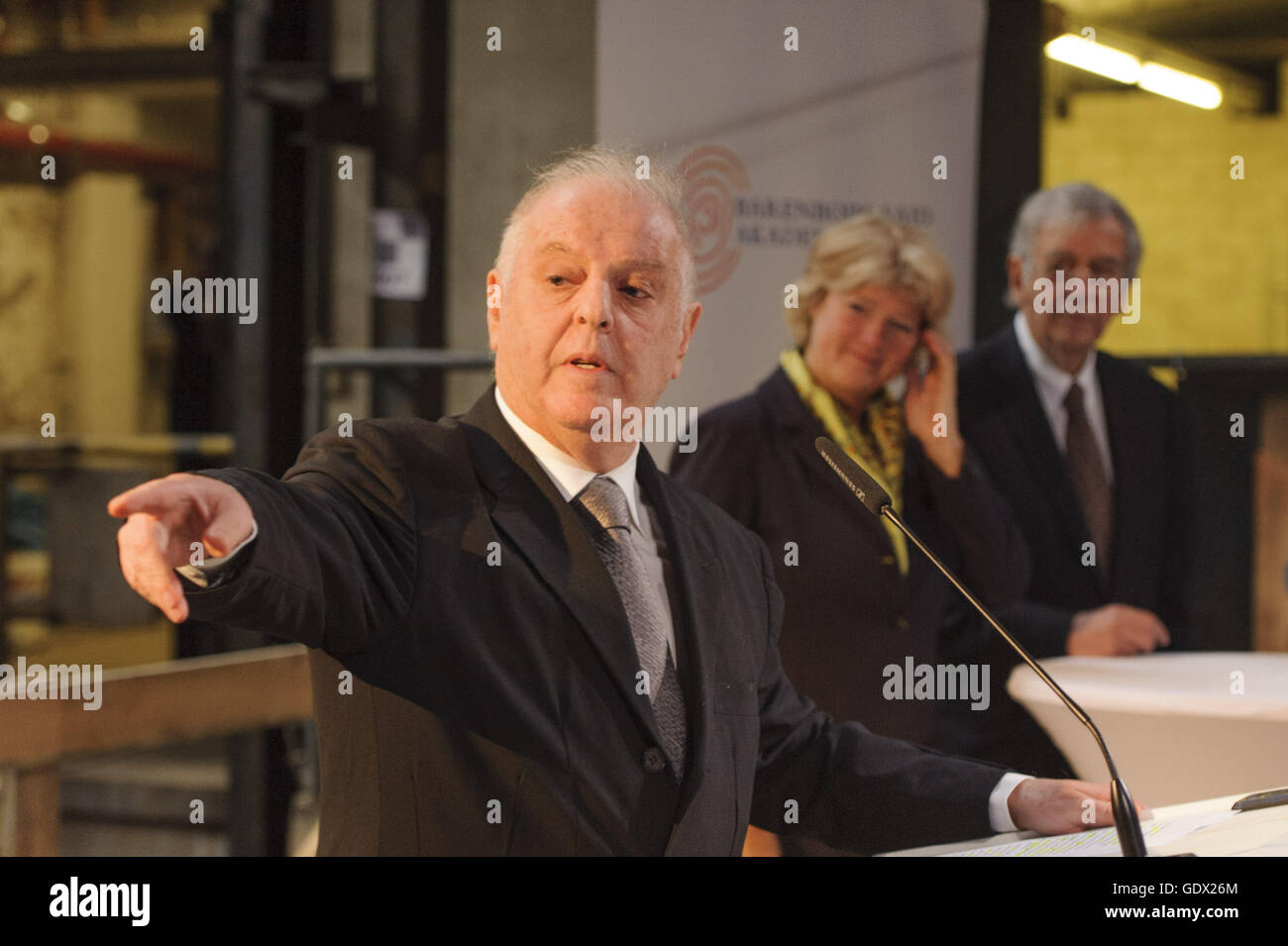 Prof dr michael naumann -Fotos und -Bildmaterial in hoher Auflösung – Alamy