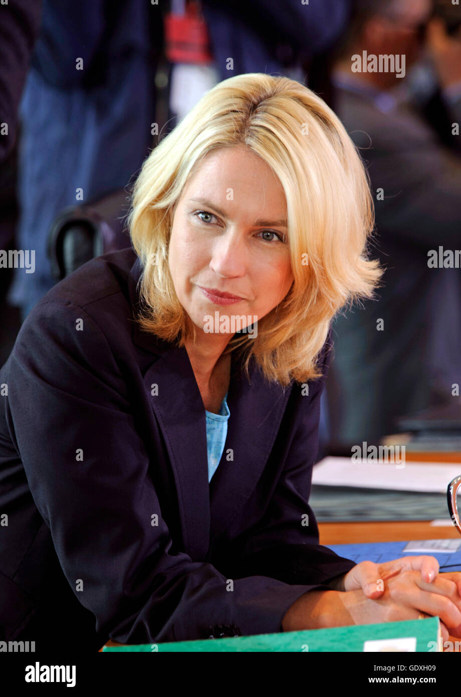 Manuela schwesig portrait -Fotos und -Bildmaterial in hoher Auflösung ...