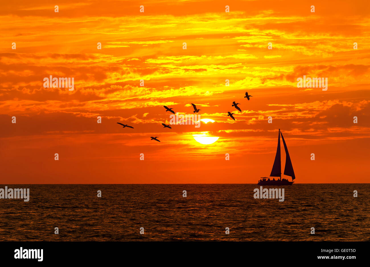 Bilder Von Sonnenuntergang Silhouette Stockfotos und -bilder Kaufen - Alamy