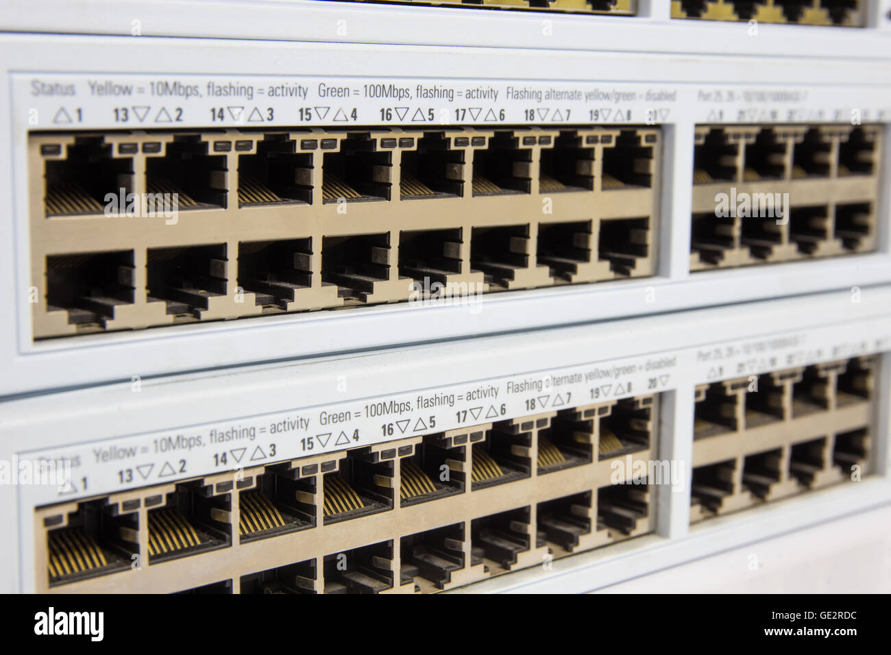 Computer network router switch lan -Fotos und -Bildmaterial in hoher ...