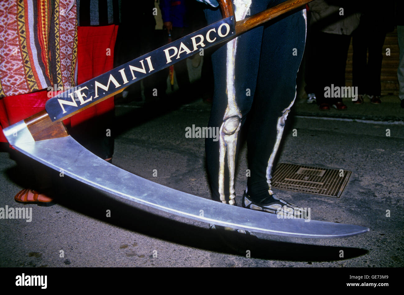 Tanz des todes detail -Fotos und -Bildmaterial in hoher Auflösung – Alamy