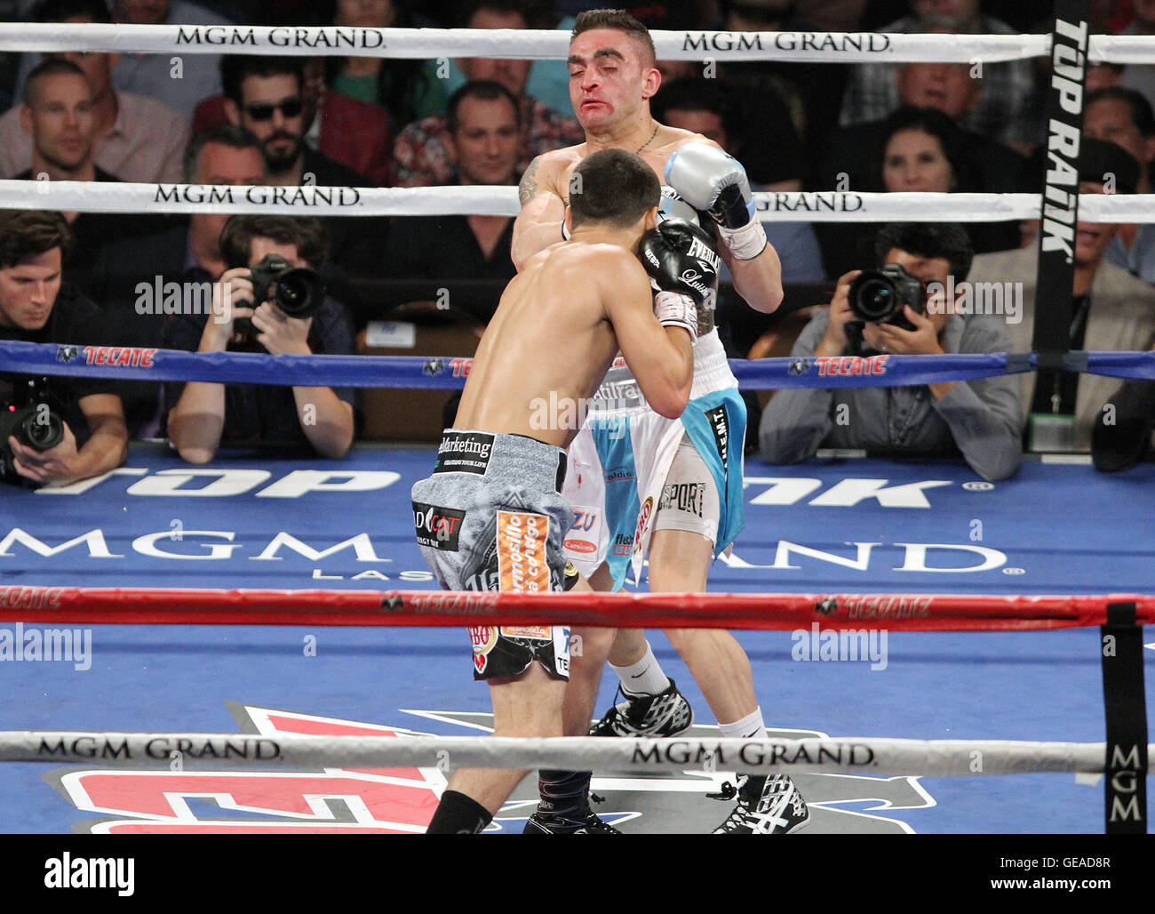Las Vegas, Nevada, USA. 24. Juli 2016. Mexikanische junior Weltergewicht Boxer Oscar Valdez ...