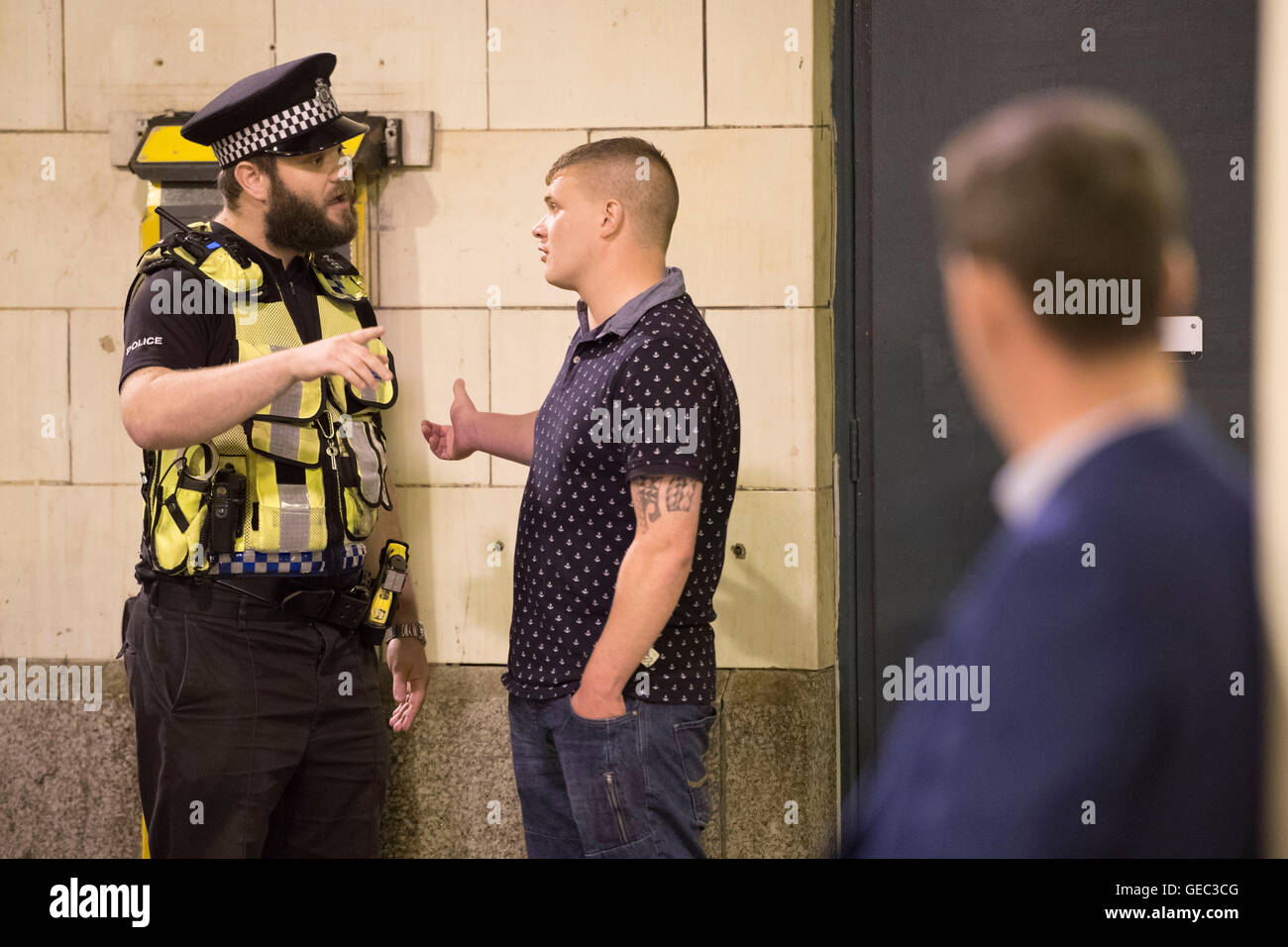 Transport police -Fotos und -Bildmaterial in hoher Auflösung – Alamy