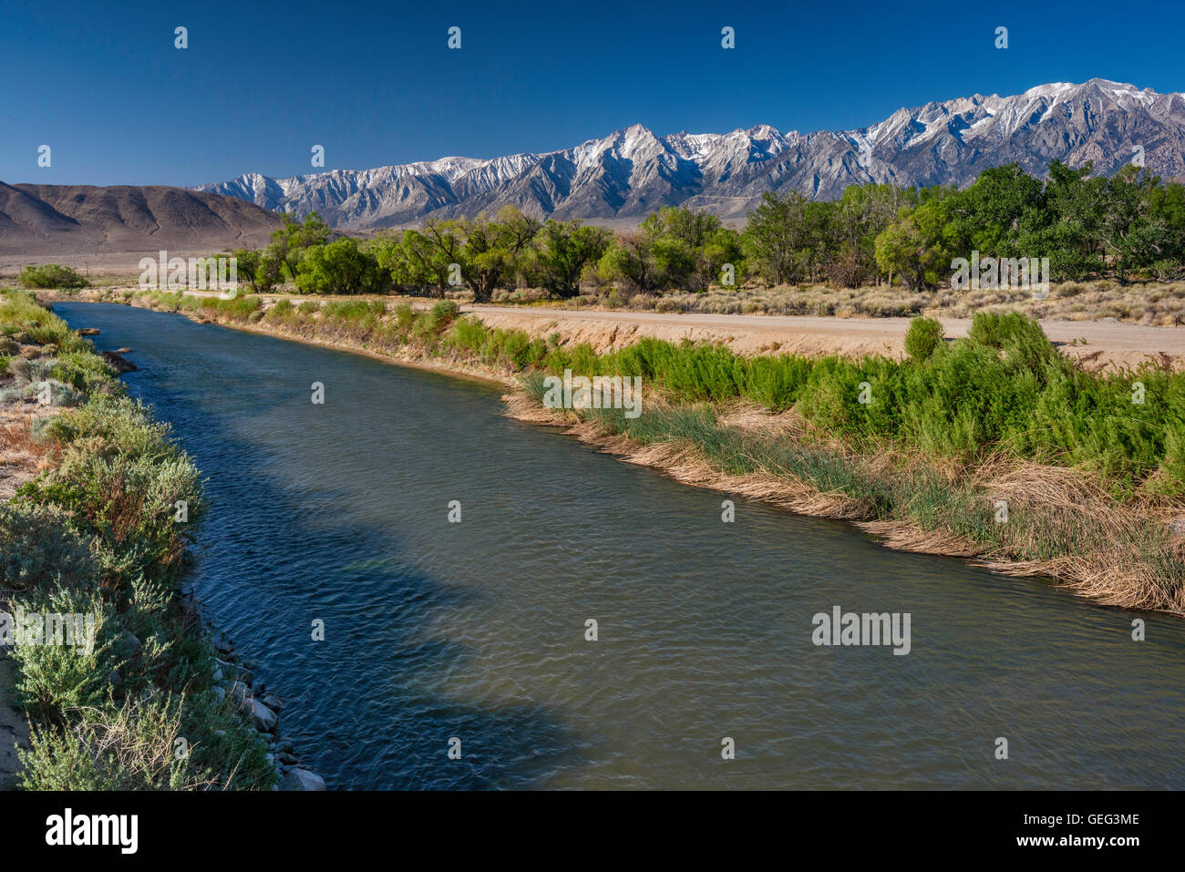 California aqueduct -Fotos und -Bildmaterial in hoher Auflösung – Alamy