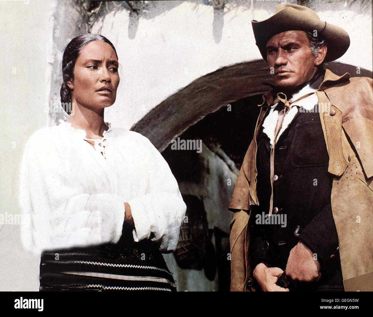 Ellen Schwiers, Rocco (Anthony Ghidra) *** lokalen Caption *** 1966 ...