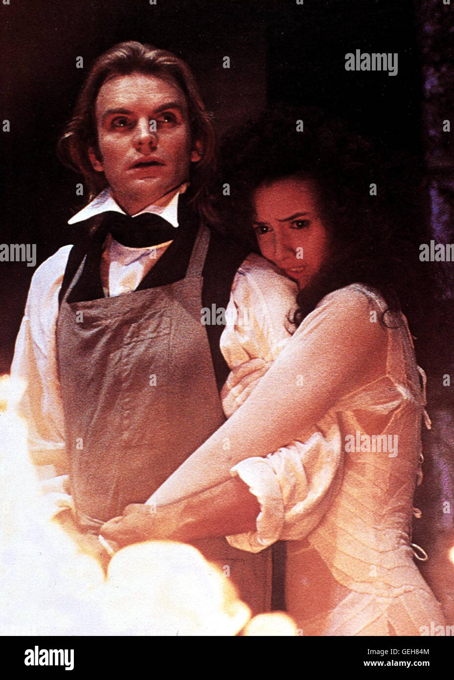 Sting, Jennifer Beals Frankenstein (Sting) wird Eva (Jennifer Beals ...