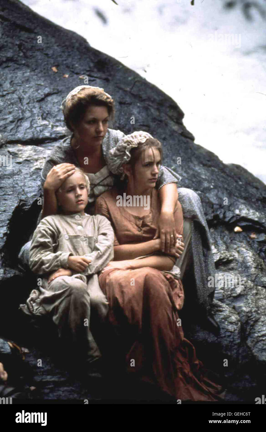 Tyler Noyes, Sheryl Lee, Renee O'Connor Maria Ingles (Sheryl Lee, m ...