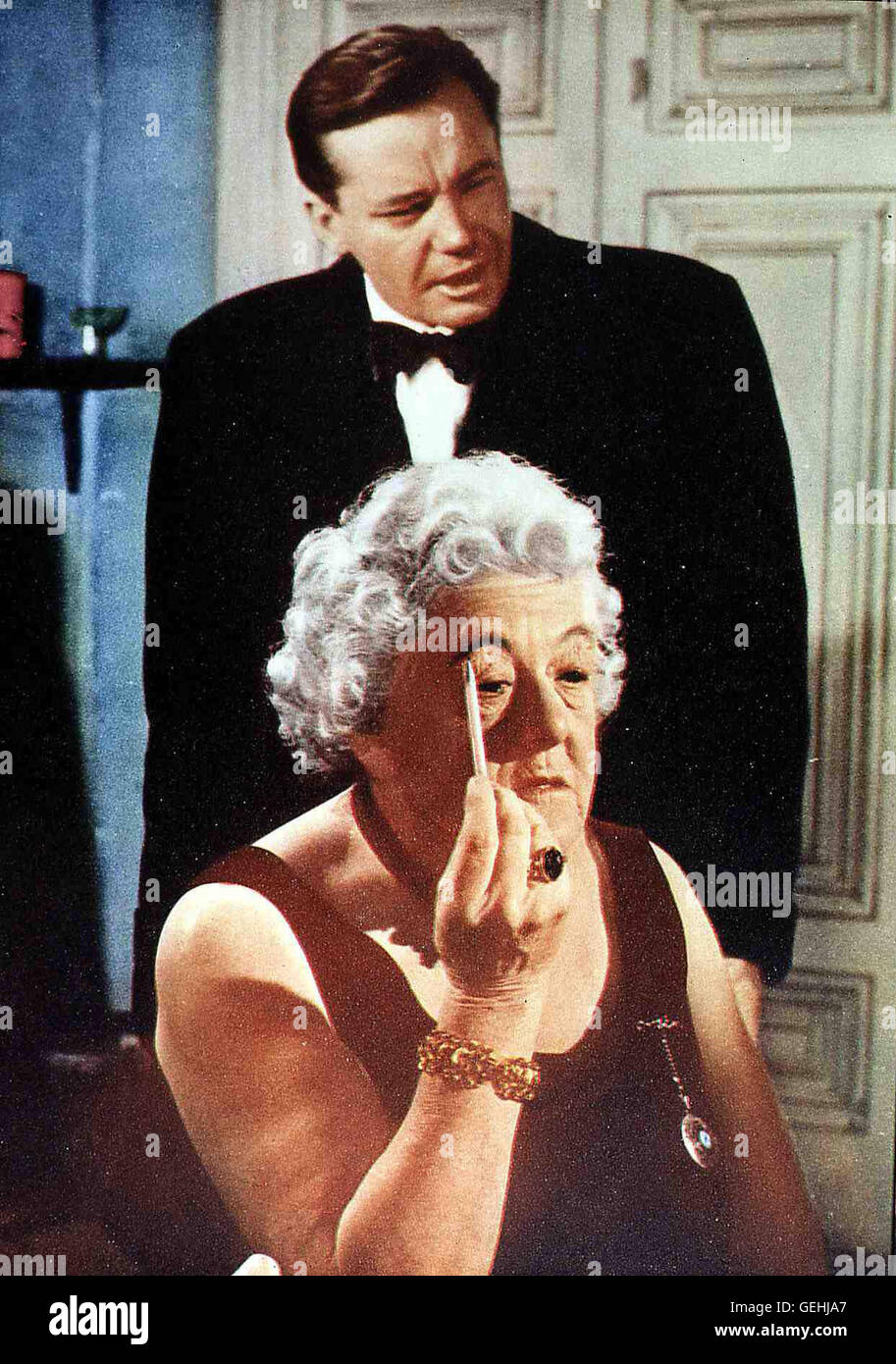 Margaret rutherford miss marple murder -Fotos und -Bildmaterial in ...