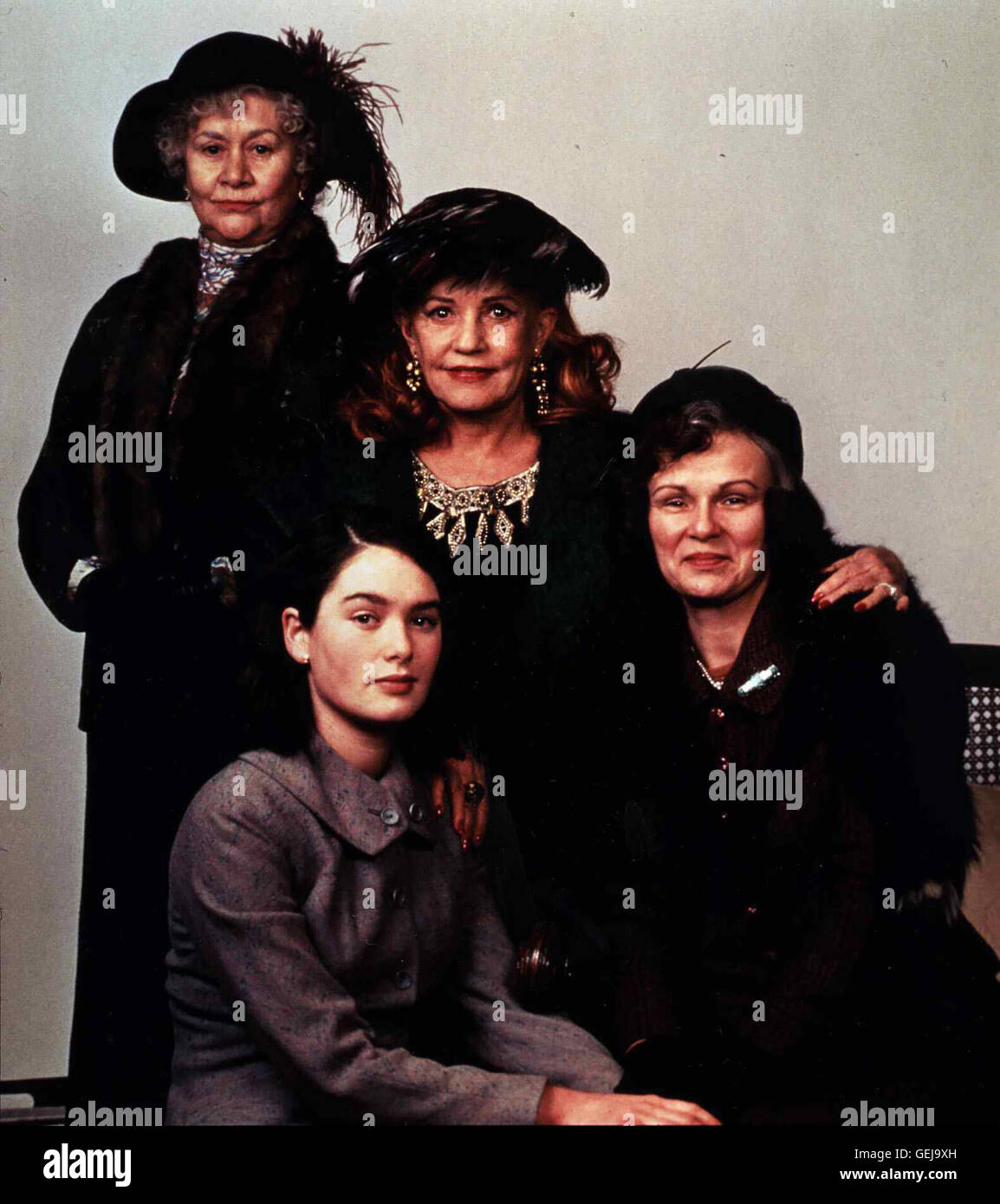 Lena headley -Fotos und -Bildmaterial in hoher Auflösung – Alamy