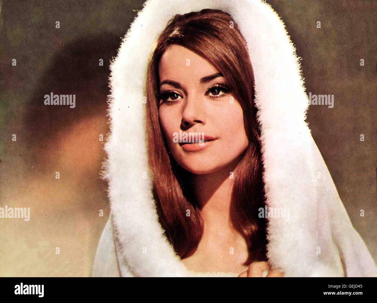 Thunderball Claudine Auger 1965 Stockfotos und -bilder Kaufen - Alamy