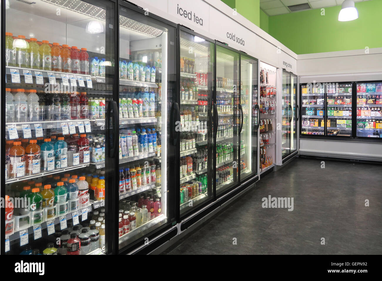 Inside walgreens store -Fotos und -Bildmaterial in hoher Auflösung – Alamy