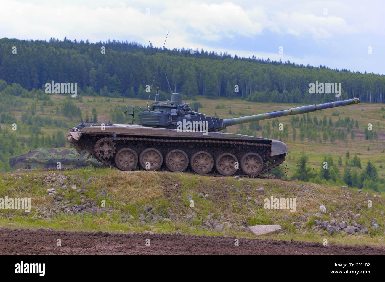 T 72 panzer -Fotos und -Bildmaterial in hoher Auflösung – Alamy