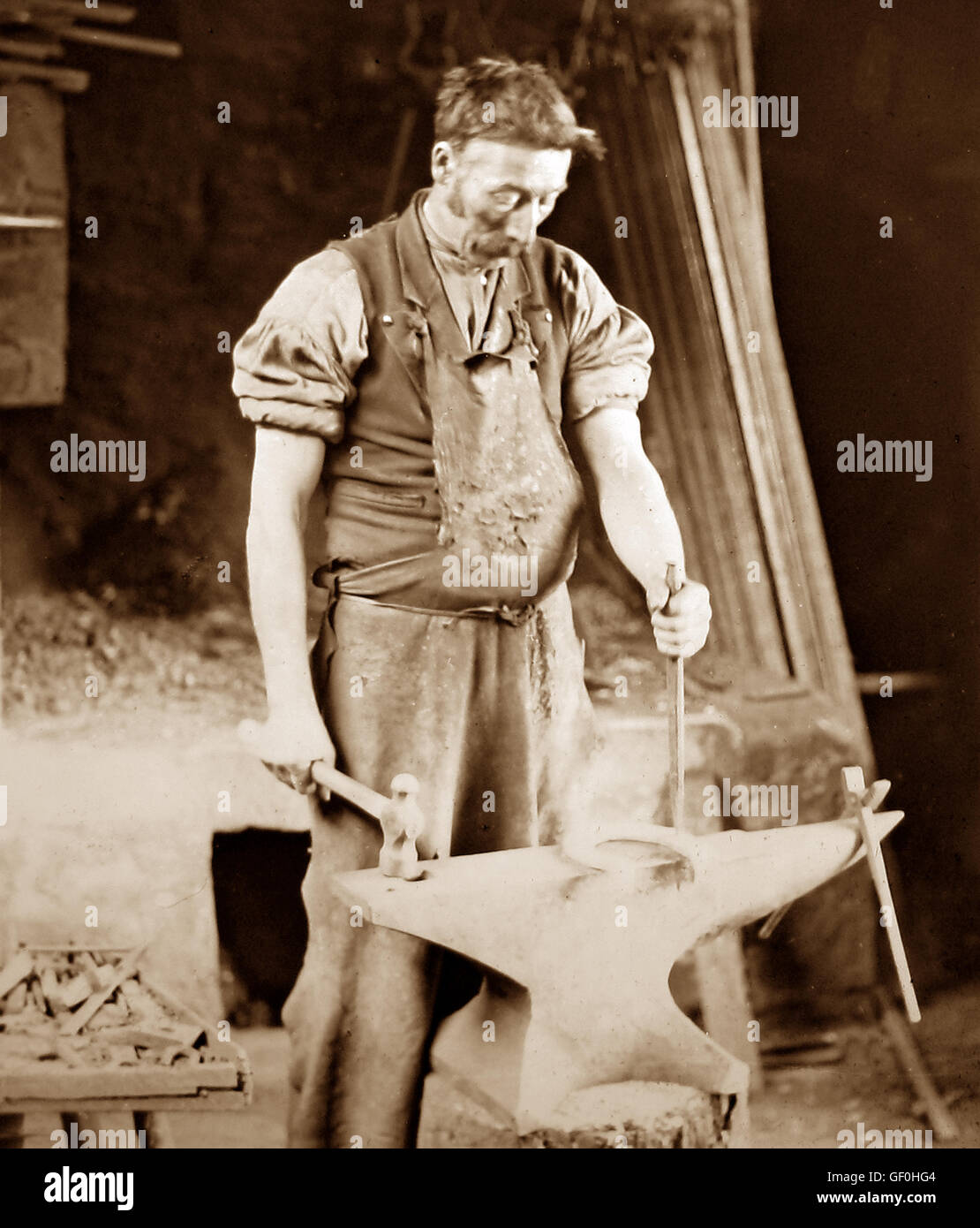Alte dorfschmiede -Fotos und -Bildmaterial in hoher Auflösung – Alamy